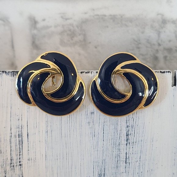 Monet | Jewelry | Vintage Monet Clip On Enamel Earrings Black Gold Tone ...